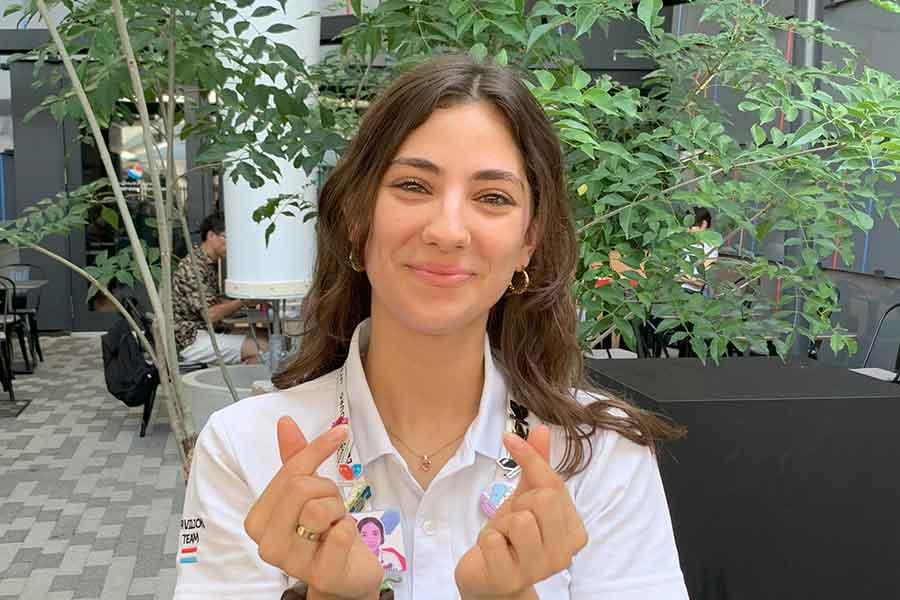 「すごく我慢強くて本当にすごい」ルクセンブルク人が驚き 万博会場で感動した日本人の行動とは | Hint-Pot